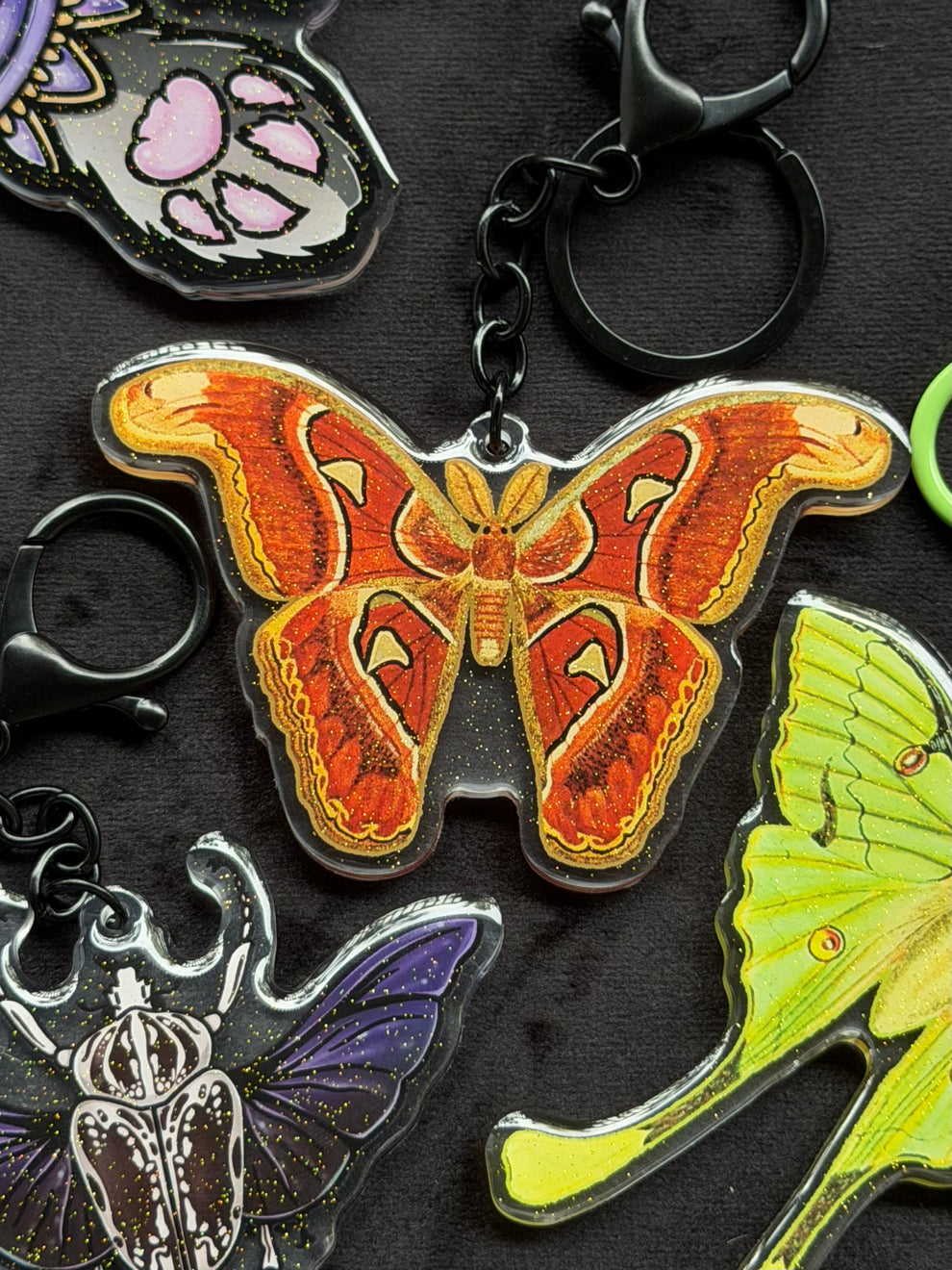 ATTICUS ATLAS MOTH - Drop Dead Gorgeous Sparkle Keychain – Mermaid Salon